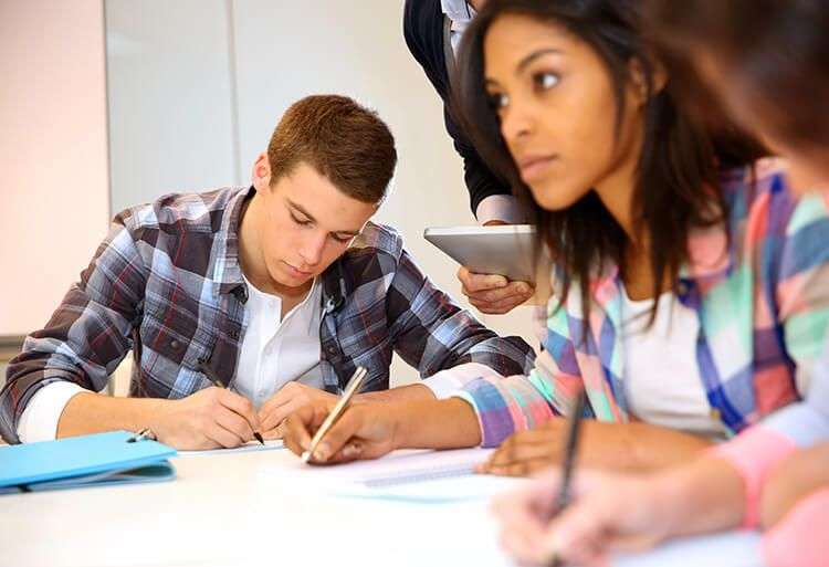 ISCAE: concours d’accès au Master Spécialisé en Finance - 9rayti.Com